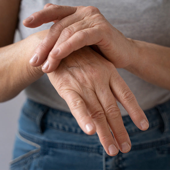 How to Repair Aging Hands ? - The BodyFirm